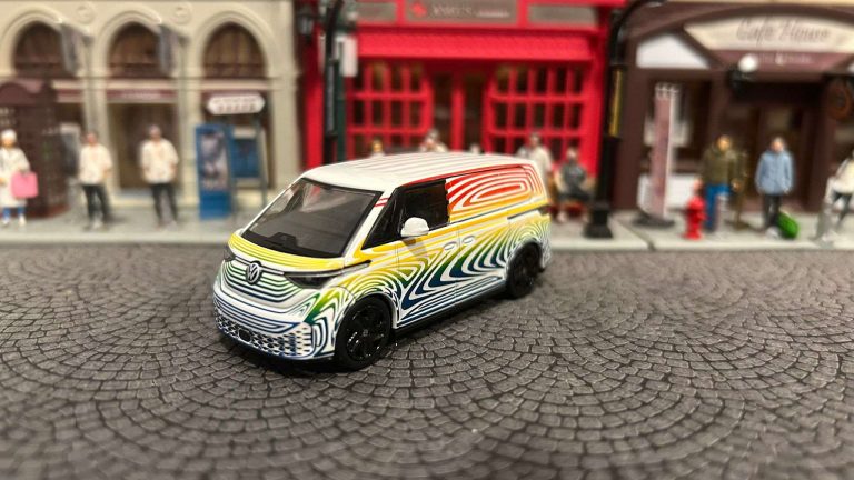 彩虹 - MINIGT Volkswagen ID. Buzz Prototype Rainbow - HKTOYCAR 手推車