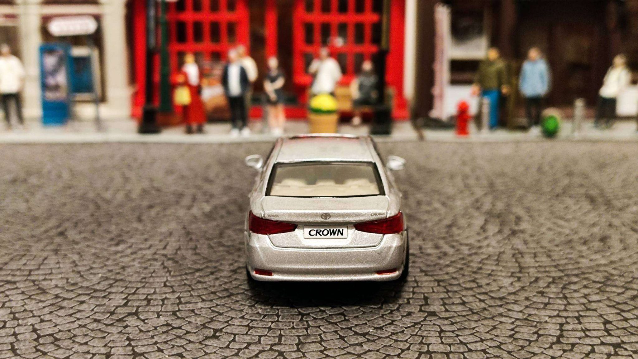 此皇冠不同彼皇冠 – 拓意Toyota Crown Gen.14 (China) - HKTOYCAR 手推車